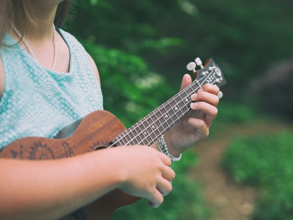 How to play Ukulele. Tips for beginners - Consordini
